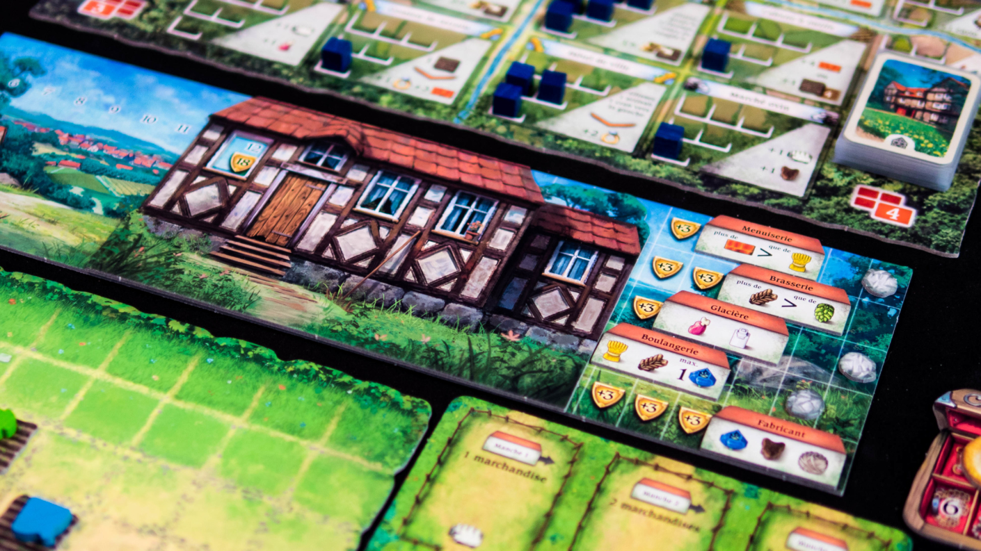 Review Shackleton Base